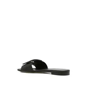 Fendi Flip-flops & Slides