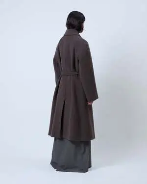 Phoebe Philo Curve Shoulder Coat