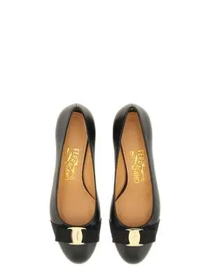 FERRAGAMO Leather Vara Shoe