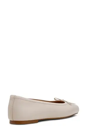 Steve Madden Eleve Square Toe Flat - Bone Leather