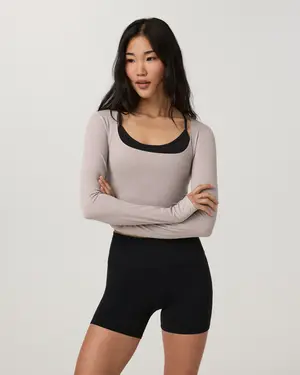 Vuori Allthefeels™ Long Sleeve Scoop Top - Soft Pewter