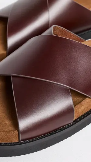 G.H. BASS & CO. Charleswood Leather Slide Sandals
