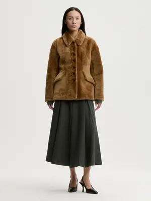 BY MALENE BIRGER Adeline Shearling Jacket - Toffee