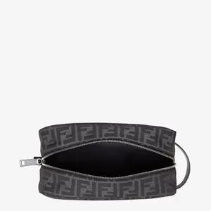 Fendi Ff Detailed Zipped Toiletry Case