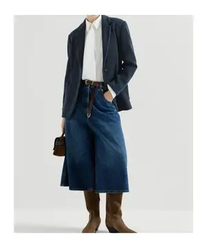 Brunello Cucinelli Cropped Denim Trousers With Monili