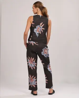Las Surenas Vest Tiger Bloom