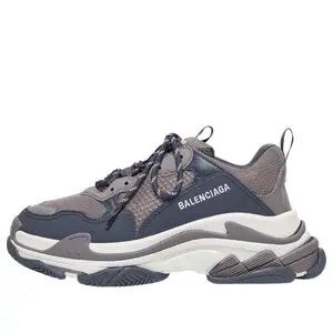 Balenciaga Triple S Sneaker - Grey