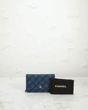 FWRD RENEW Chanel Denim Printed Wallet On Chain - Blue