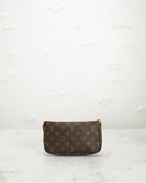 FWRD RENEW Louis Vuitton Monogram Pochette Accessoires Shoulder Bag