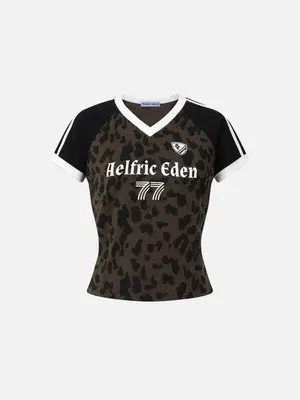AELFRIC EDEN Leopard Print V-neck Cropped T-shirt With Raglan Sleeves