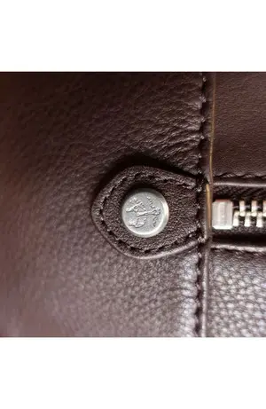 Brooks Brothers Full Grain Leather Travel Kit