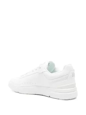 On The Roger Advantage Lace-up Sneakers