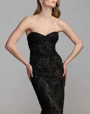 MAC DUGGAL COLLECTION Embellished Strapless Bustier Gown With Sweeping Train