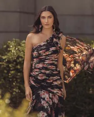 Mac Duggal Black One Shoulder Floral Printed Chiffon Gown