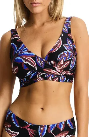 SEA LEVEL Cross Front Dd/e Bikini Top - Black