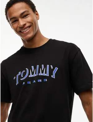 Tommy Hilfiger Shadow Logo T-shirt