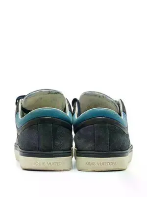 LOUIS VUITTON Damier Low-top Sneakers