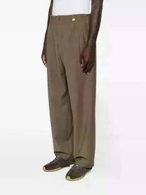 MYTHS Pleated-front Straight-leg Trousers