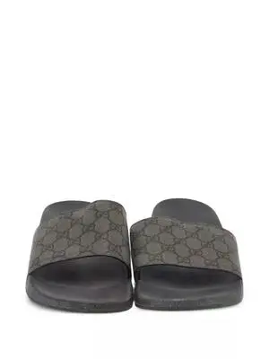 Gucci Gg Supreme Canvas Slides - Brown