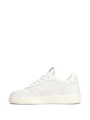 D.a.t.e. Court 2.0 Basic Perforated Panelled Low-top Sneakers - White