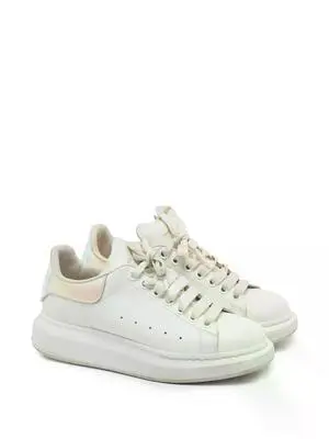 Alexander McQueen Oversized Sneakers With Holographic Heel - White