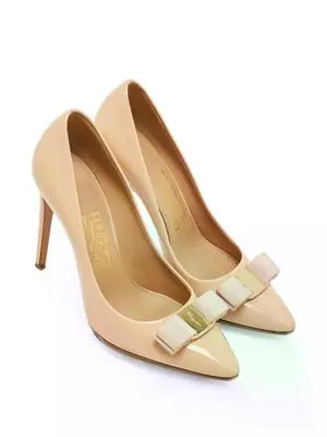 FERRAGAMO Vara Pumps With Logo-engraved Plaque