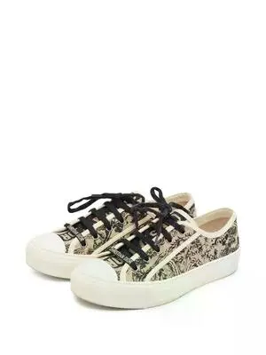 Dior Embroidered Low Top Sneakers - Neutrals