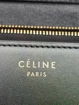 Celine 2016 Medium Classic Box Shoulder Bag