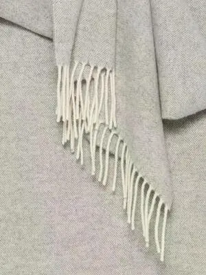 FILERIA Herringbone-patterned Fringed Scarf