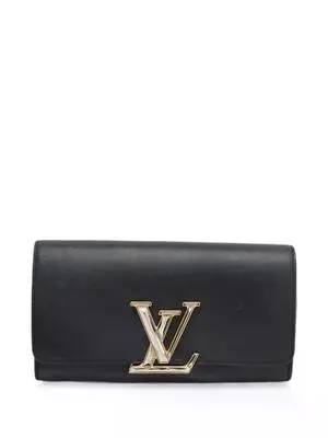 LOUIS VUITTON 2010 Louise Leather Clutch Bag - Black