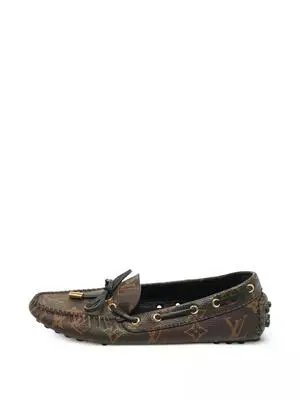 Louis Vuitton Bow Detailing Flats For Women