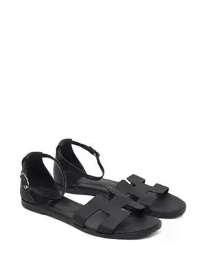 Hermès Santorini Ankle-strap Flat Sandals - Black