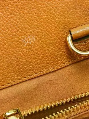 LOUIS VUITTON Monogram Handbag - Brown