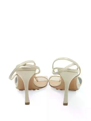 Bottega Veneta Cream Leather Stretch T-strap Sandals