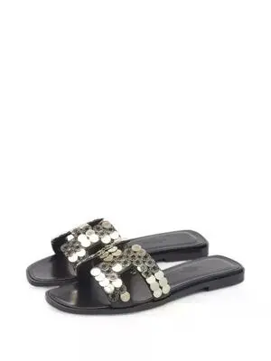 Hermès Oran Leather Sandals With Clou De Selle Embellishment