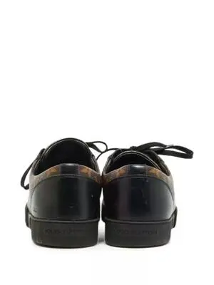 LOUIS VUITTON Match Up Sneakers