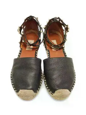 Valentino Garavani Rockstud Embellished Leather Espadrilles