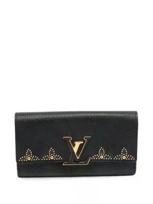 LOUIS VUITTON 2018 Capucines Studded Wallet - Black