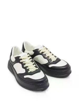 Gucci Jumbo Gg Motif Leather Lace-up Sneakers
