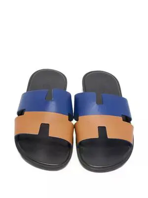 Hermès Izmir H-cut Flat Sandals