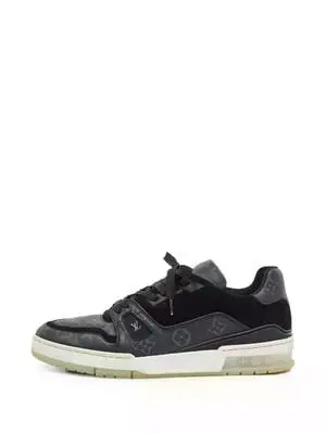 LOUIS VUITTON Monogram Eclipse Low-top Sneakers