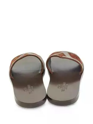Valentino Garavani Viva Superstar Leather Slide Sandals - Brown