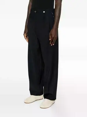 MYTHS Pleated-front Wide-leg Trousers
