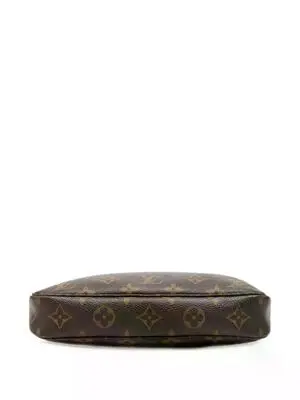 LOUIS VUITTON 2001 Monogram Pochette Accessoires Shoulder Bag - Brown