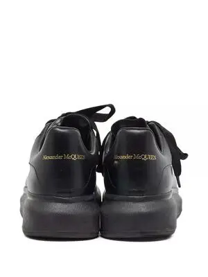 Alexander McQueen Oversized Lace-up Sneakers - Black