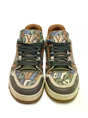 LOUIS VUITTON Logo Print Sneakers