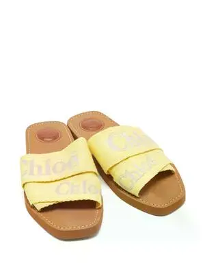 Chloé Woody Logo Slides - Yellow