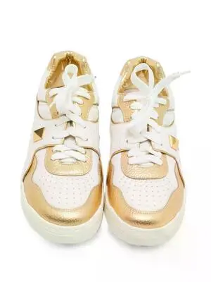 Valentino Garavani One Stud Lace-up Sneakers