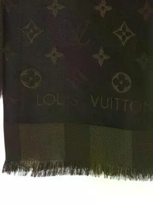 LOUIS VUITTON Monogram So Shine Shawl