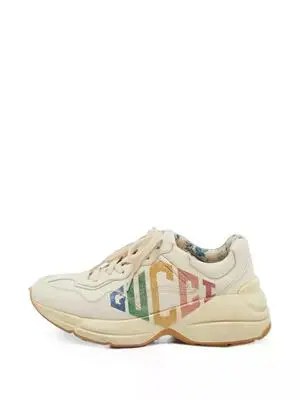 Gucci Rhyton Logo Print Sneakers - Neutrals